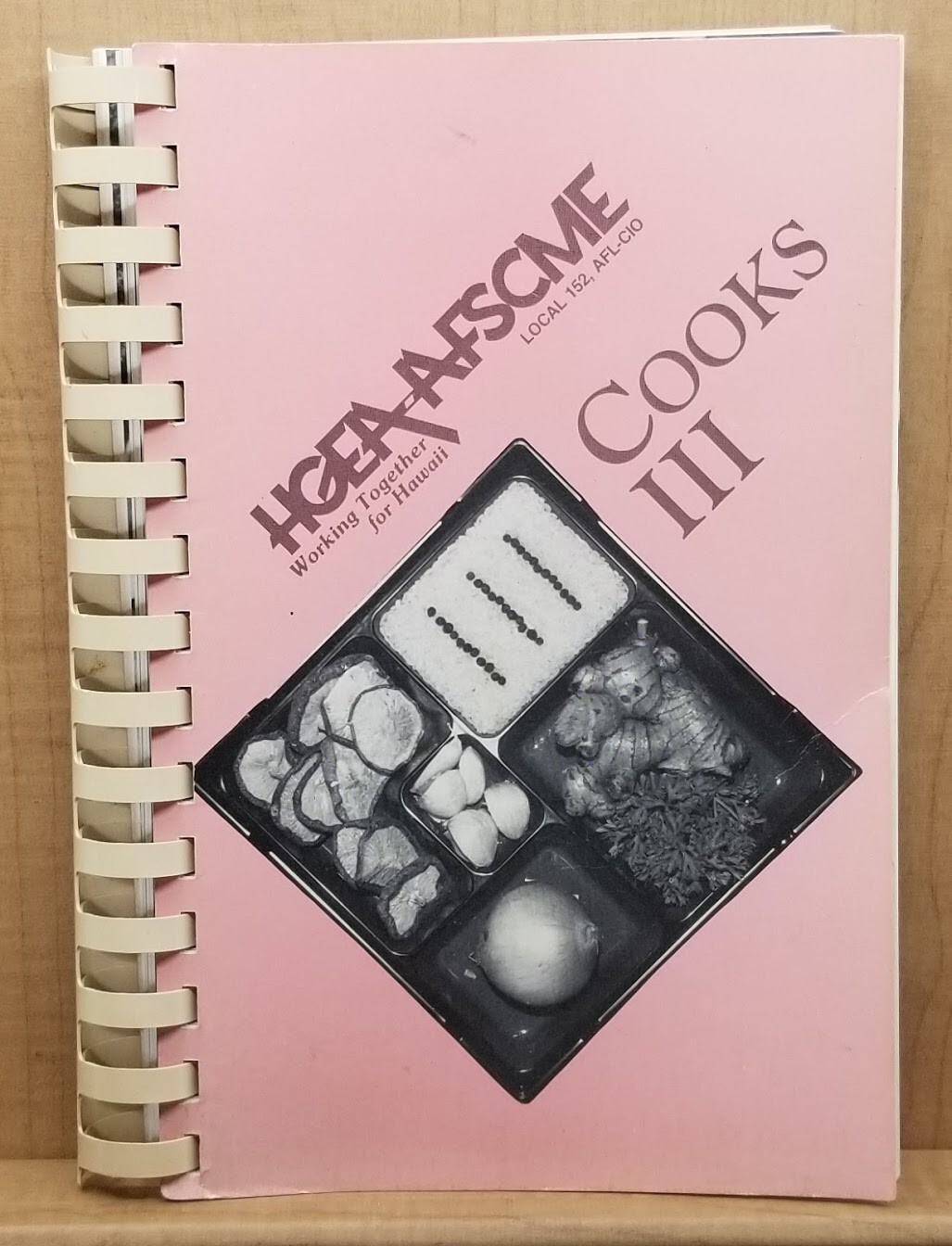 Hawaii HGEA AFSCME COOKS III Hawaiian Cookbook Recipes Local Food Poi ...