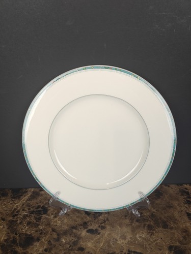 Set Of 8 Mikasa Ultima Plus Jade Dinner Plates HK802 10.5" | eBay