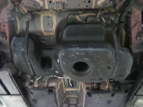 RESERVOIR Renault Kadjar (RFE) SUV 1.2 Energy TCE 130 (H5F-408) 2018 ...