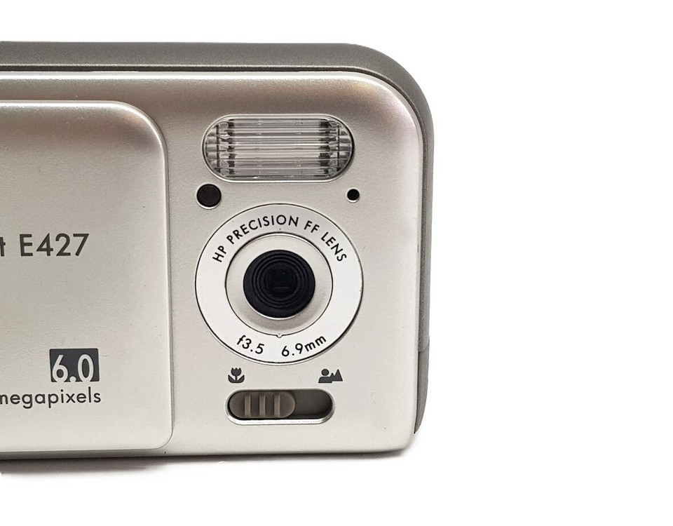 HP PhotoSmart E427 Compact Digital Camera 6.0Megapixels 5x Zoom Silver ...