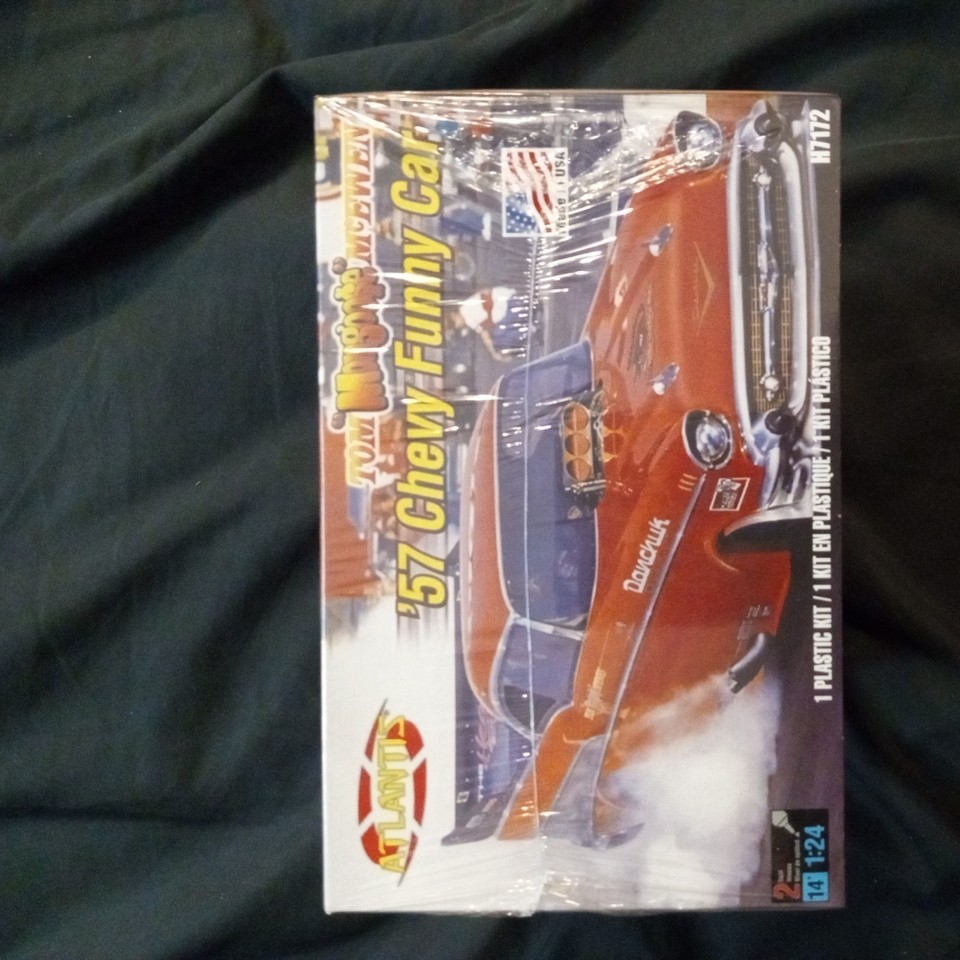 Atlantis Tom Mongoose McEwen 1957 Chevy Funny Car 1:24 drag race model ...