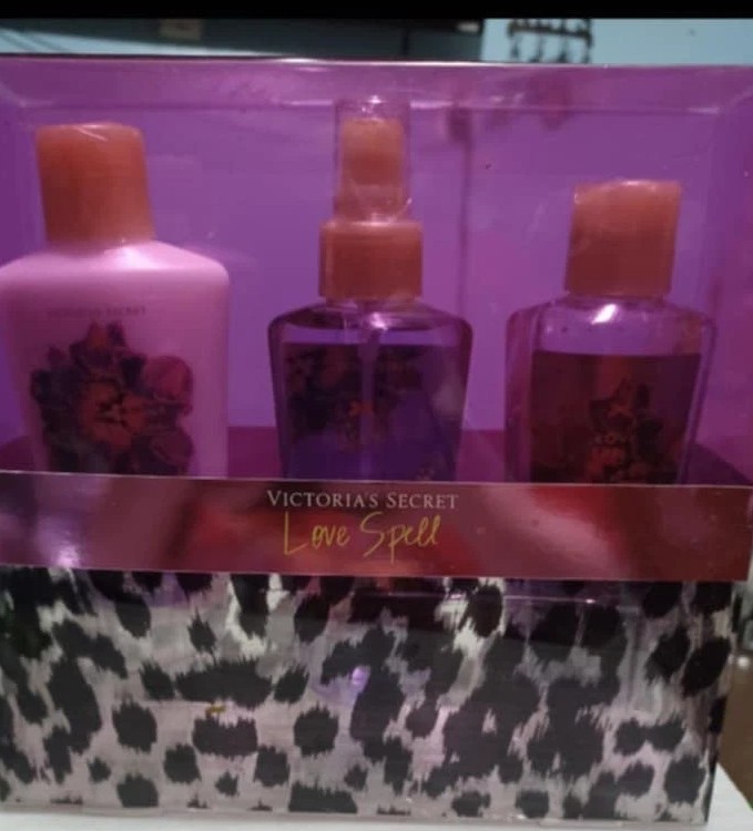 Victoria Secret Huge Original Love Spell Lot DISCONTINUED | eBay
