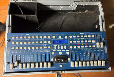 Showtec Light Desk Pro 136 - DMX-Controller inkl. Case | eBay.de