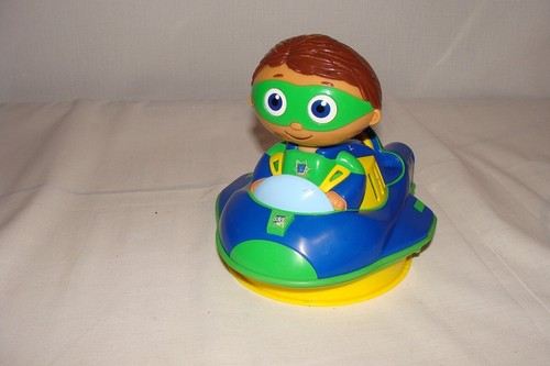 Super Why Wyatt Hovercraft Toy PBS Talks Lights Learning Curve 2009 ...