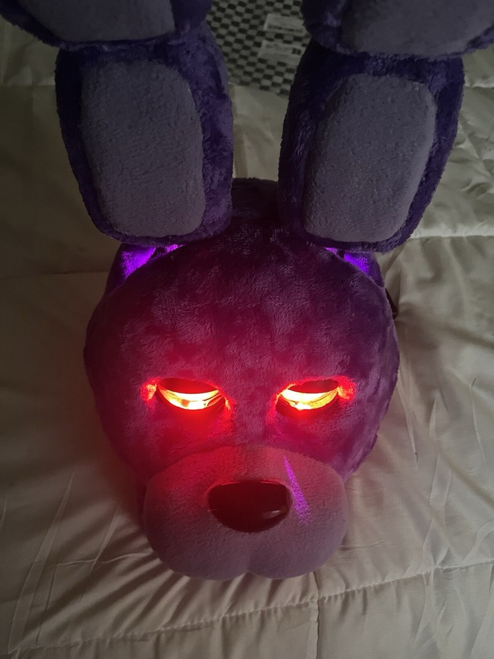 Five Nights At Freddy’s Bonnie Head READ DESCRIPTION | eBay