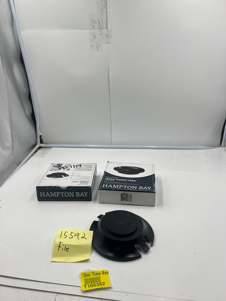 QTY 2 Hampton Bay Linear Track Power Feed 1004 612 907 Black Finish ...