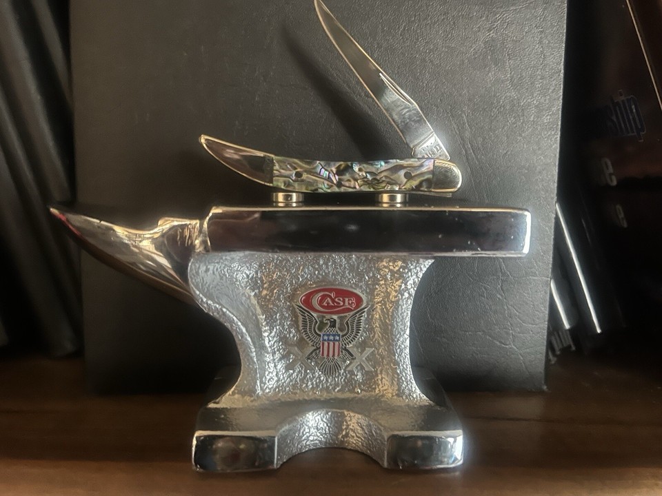Case XX Knife Patriotic 2LB Display Anvil. Beautiful Piece *Knife Not ...