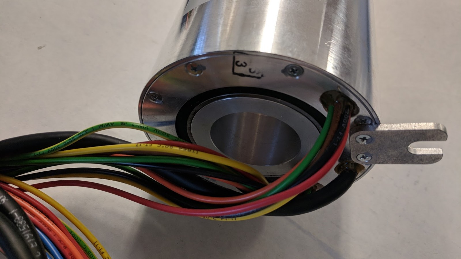 INDUSTRIAL SLIP RING ASSEMBLY - LTN SERVOTECHNIK GMBH SC100-08/14-C43 ...