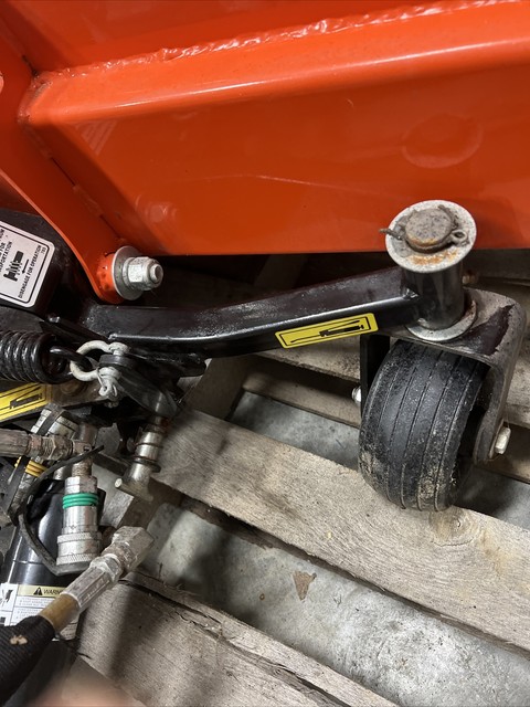 2019 Kubota V5266 66" K-Connect Broom for sale online | eBay