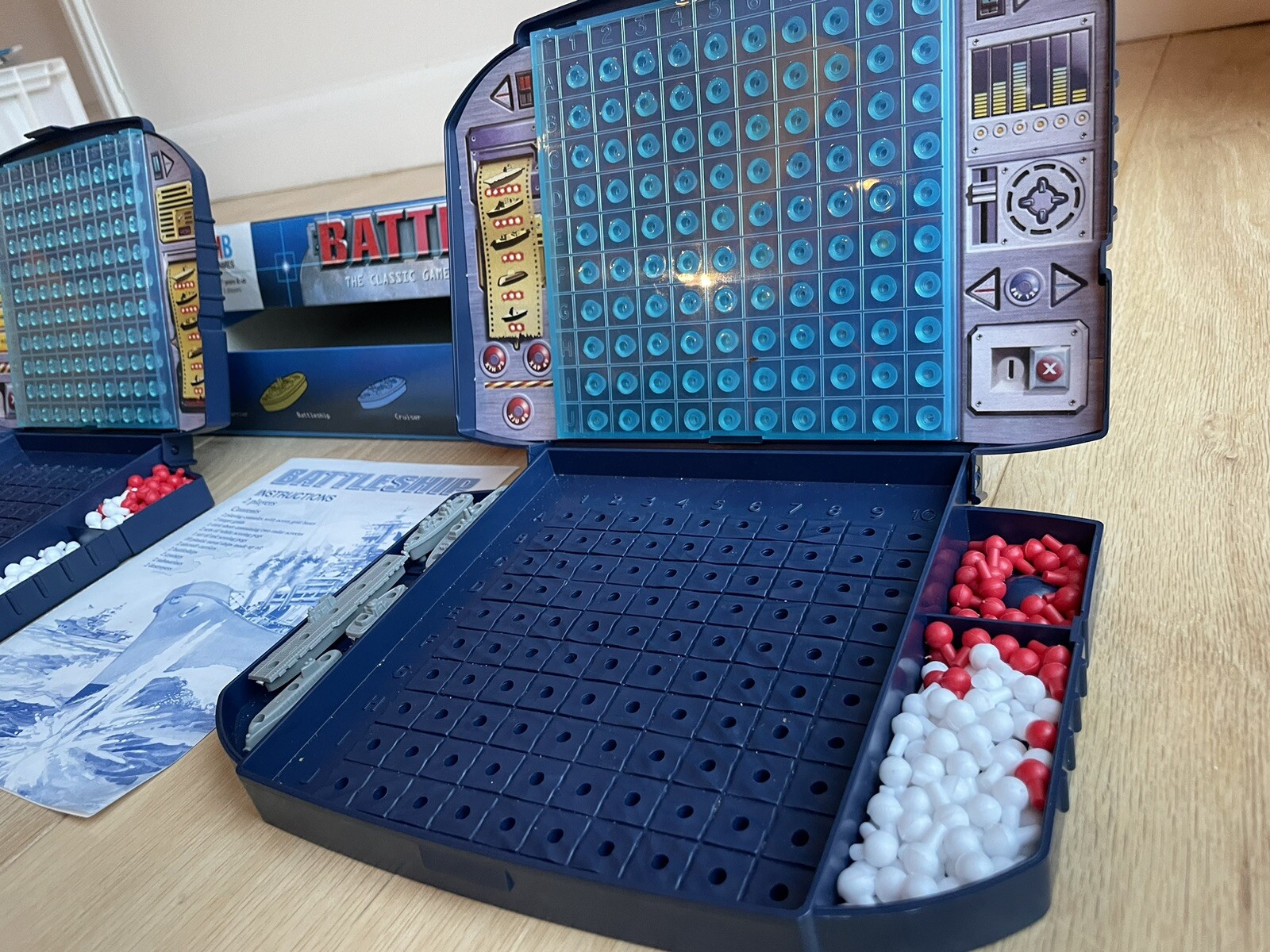 Battleship MB Games Hasbro Classic Naval Strategy Board Game Vintage ...