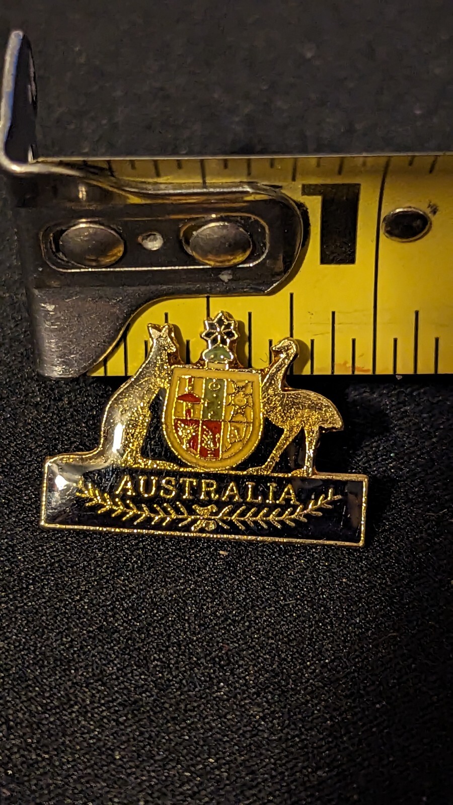 Vintage Kangaroo Emu Pin Brooch Australia Animal Figure Used VTG Down ...