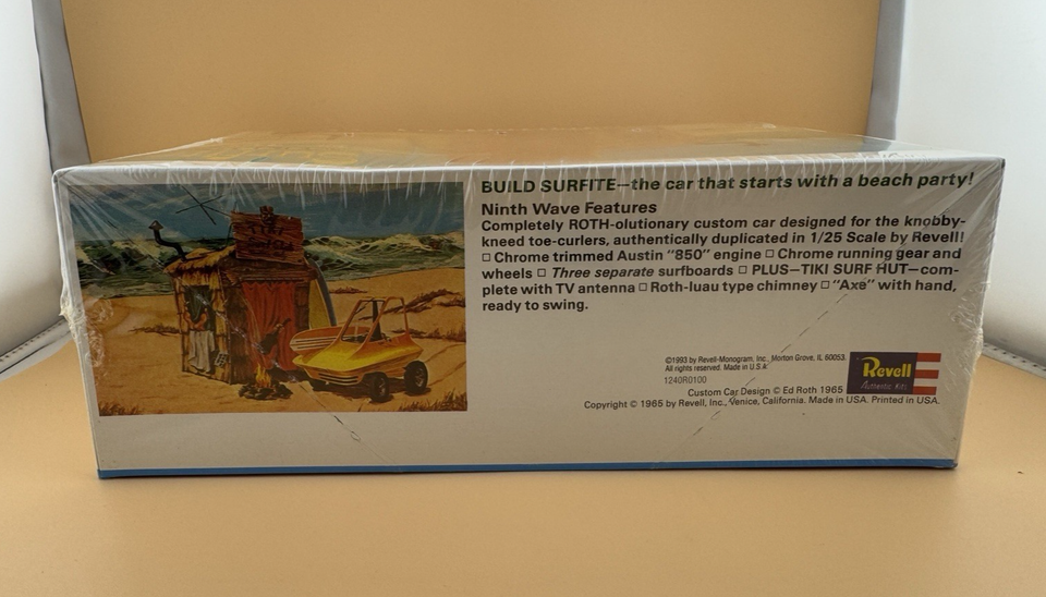 Revell Surfite with Tiki Hut Ed Big Daddy Roth Model Kit 1/25 Factory ...