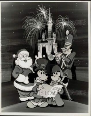 1984 Press Photo "Walt Disney World's Very Merry Christmas Parade ...