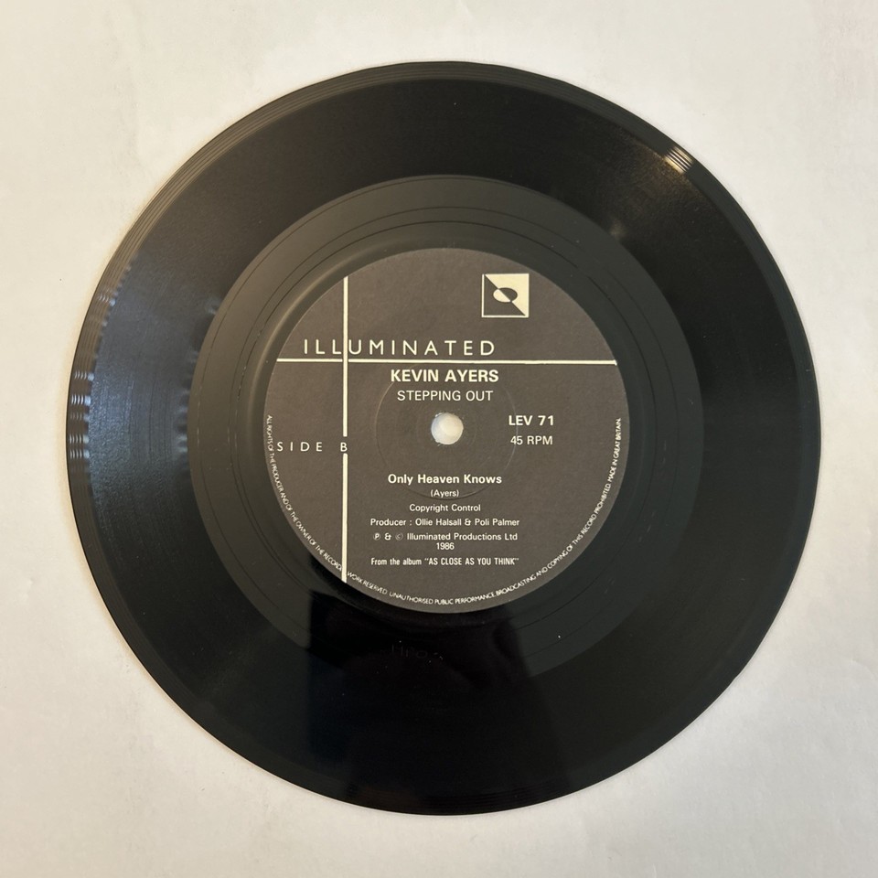 KEVIN AYERS STEPPING OUT 45 7” VINYL ILLUMINATED LEV 71 1986 Record | eBay