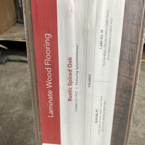 Mohawk Rustic Spiced Oak Laminate Flooring, 18.14 Sq Ft 604743194899 | eBay