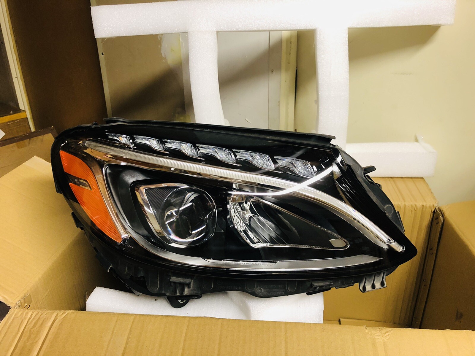 2015 2016 2017 2018 Mercedes Benz C-Class C300 LED Headlights Right ...