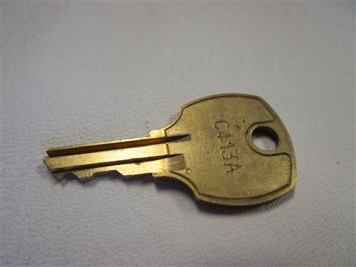 REPLACEMENT CAM LOCK KEY C413A MARINE BOAT | eBay
