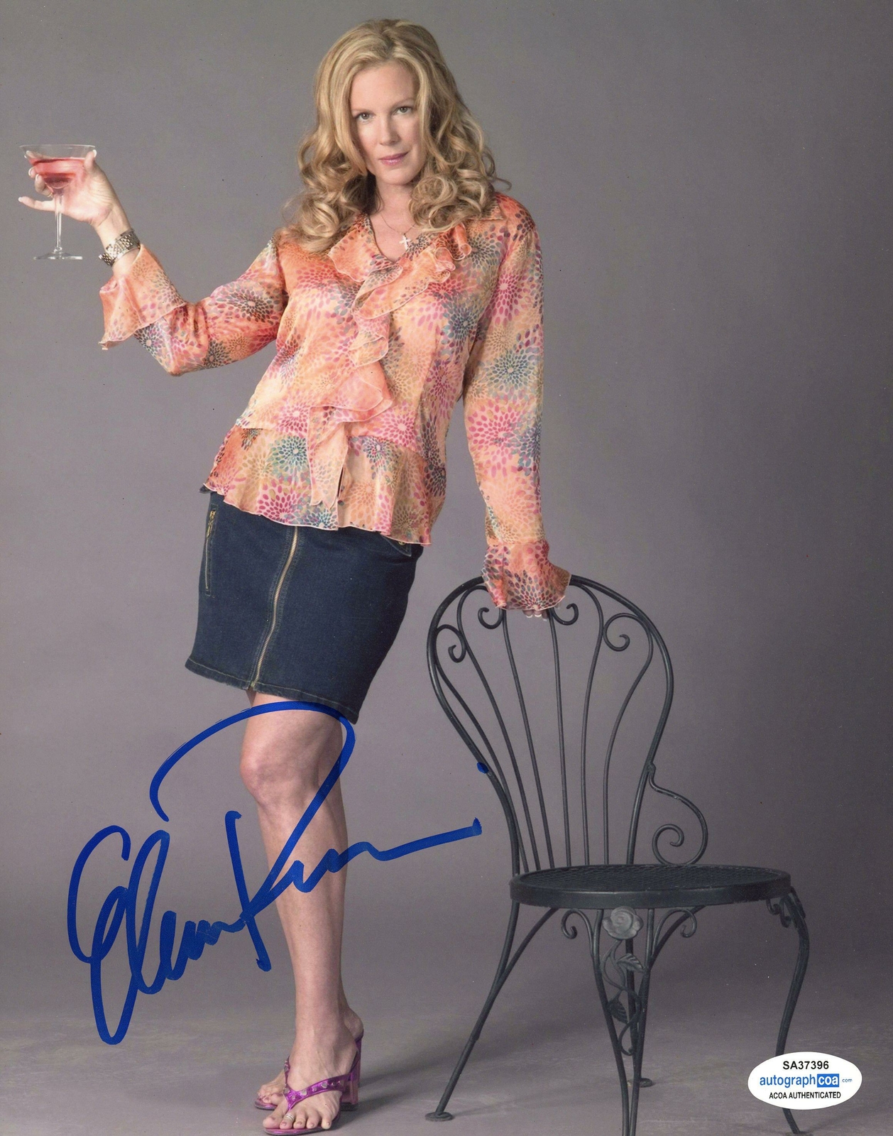 Elizabeth Perkins "Weeds" AUTOGRAPH Signed 'Celia Hodes' 8x10 Photo ...