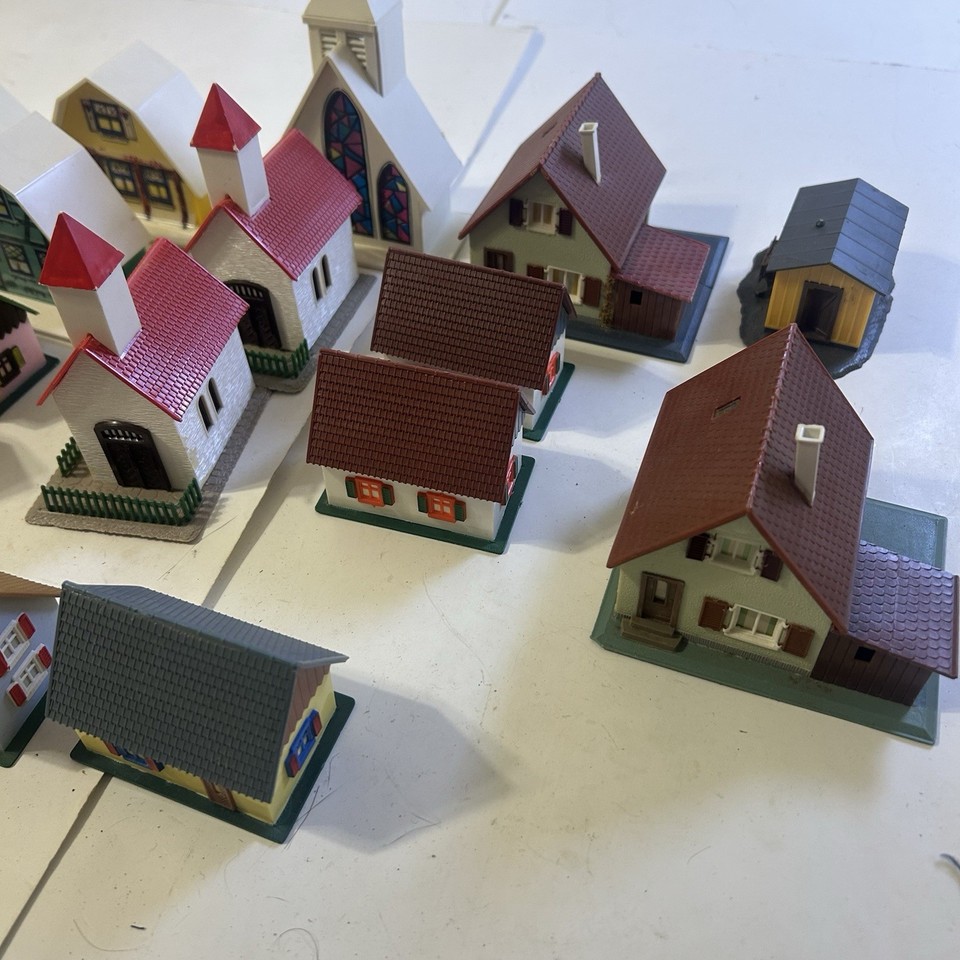 WIAD HO Buildings (2) (18) | eBay
