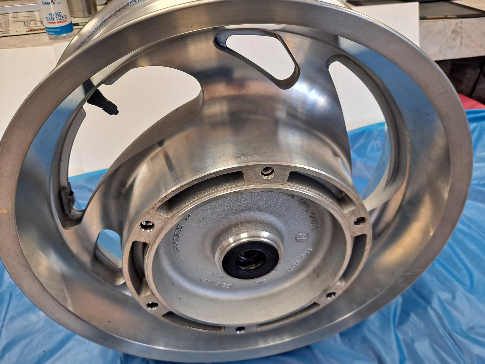 02-03 HONDA VTX1800C REAR WHEEL RIM OEM 42650-MCH-000 | eBay