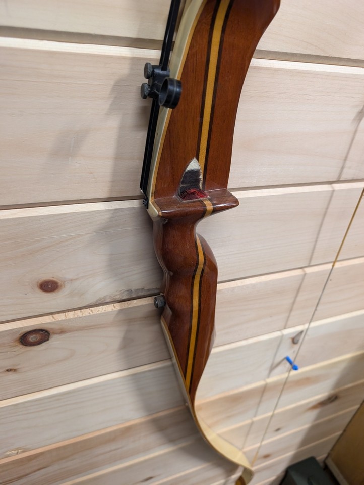 VINTAGE SHAKESPEARE SUPREME X16 35# 66" Recurve Target Bow SUPER NICE ...