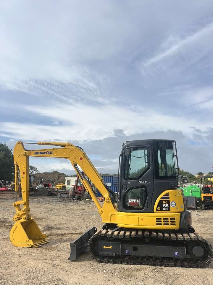 2011 Komatsu PC55 Excavator MIDI Digger 5 Ton Block Pads Q/H £12,995 ...