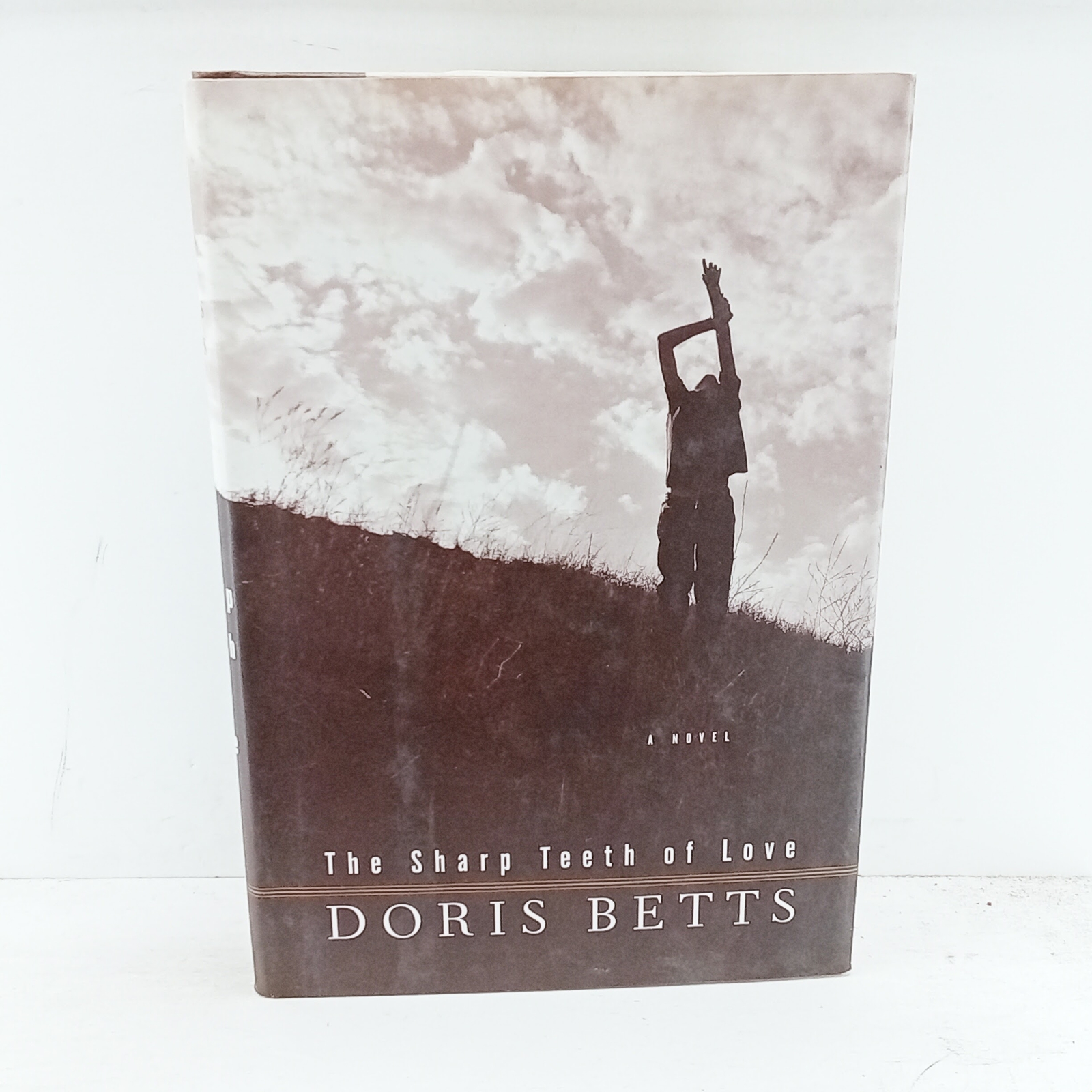 The Sharp Teeth of Love Betts, Doris Good 9780679450726 | eBay