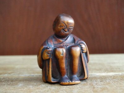 Netsuke - Japanese Netsuke Sitting