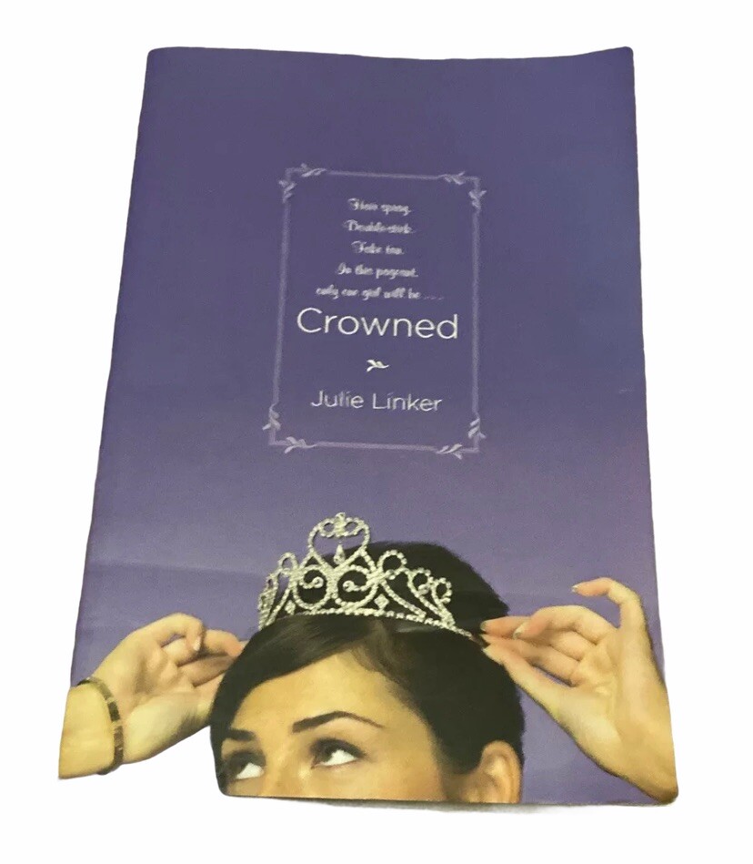 3 x Books Bundle Jodi Picoult & Julie Linker Crowned Handle With Care ...