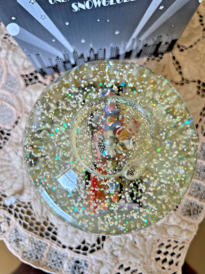 New York City Year 2000 Snow Globe Broadway Cares Times Square w/Box | eBay