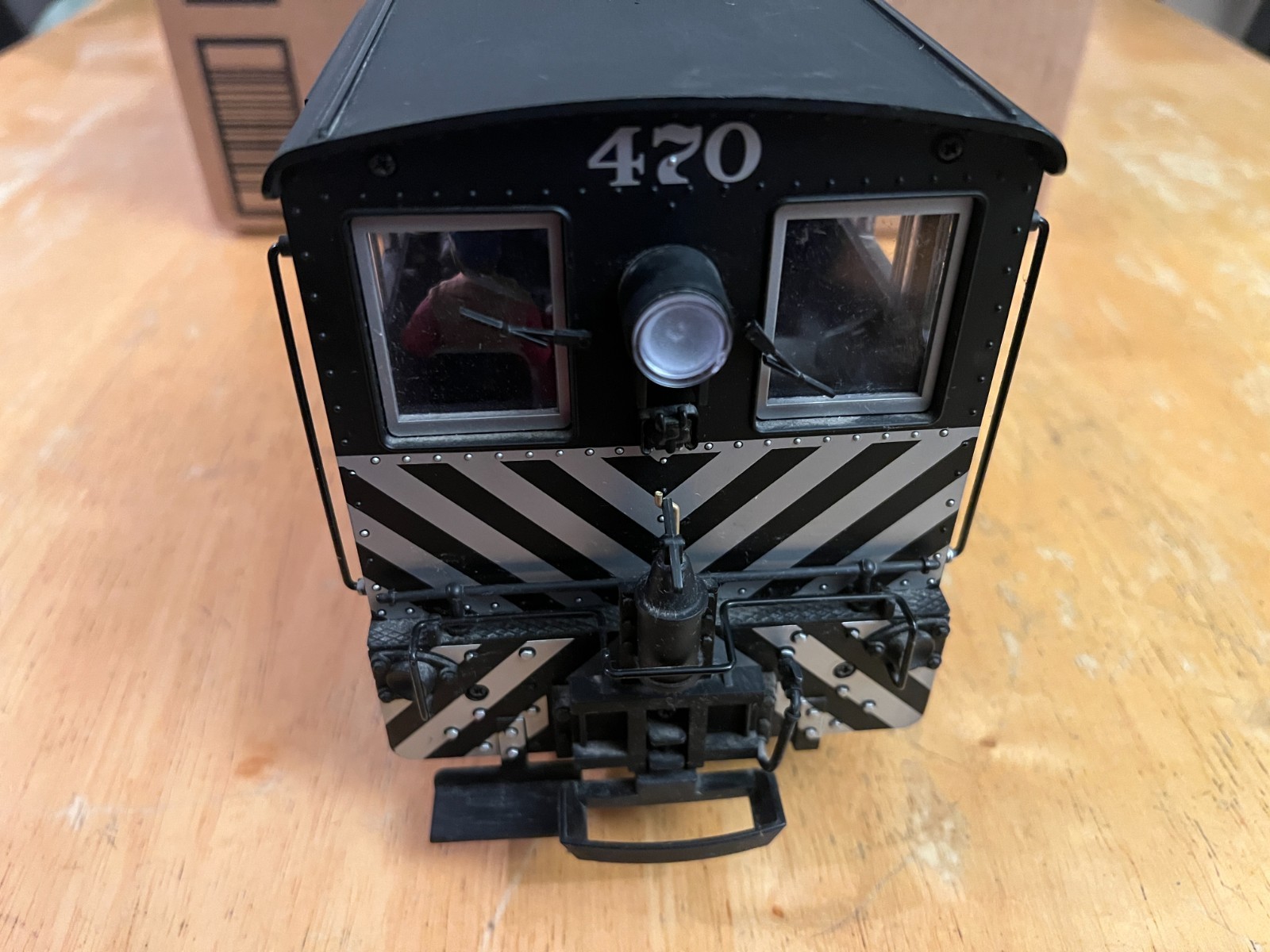 LGB 23620 Santa Fe Diesel Switcher Locomotive - Model Railroad Train ...
