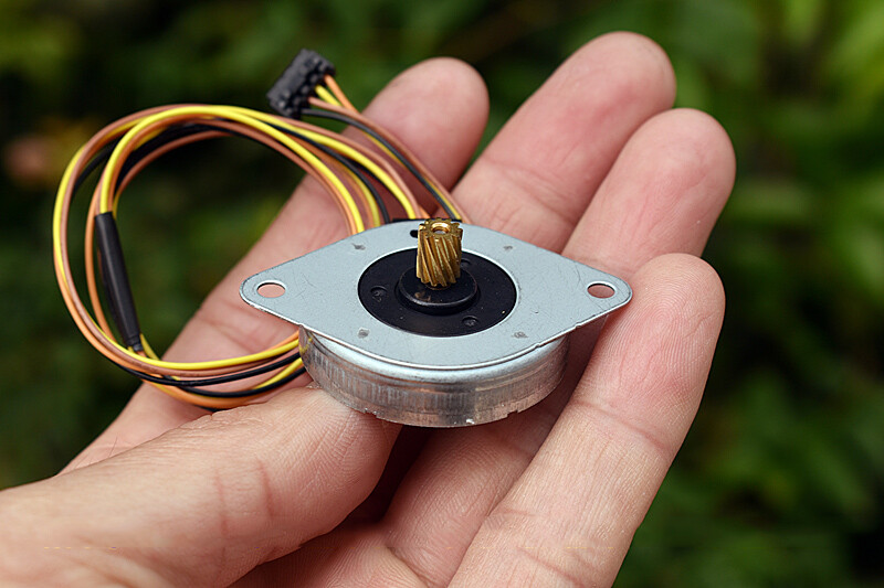 MOATECH Ultra-thin 35MM Micro Round Stepper Motor 2-Phase 4-Wire ...