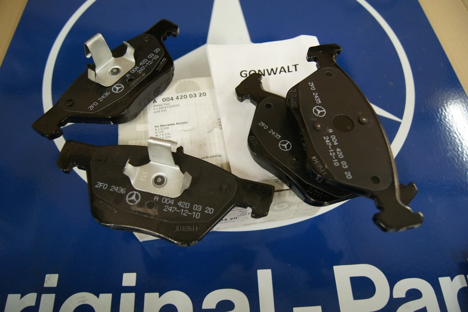 Mercedes Benz New Front Brake Pads E320 E420 E420 CLK320 CLK430 OE ...