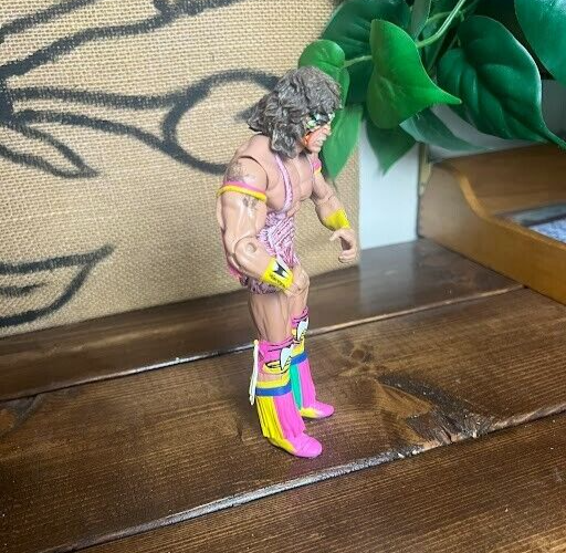 WWE The Ultimate Warrior Pink 2011 Elite Series 26 Wrestling Action ...