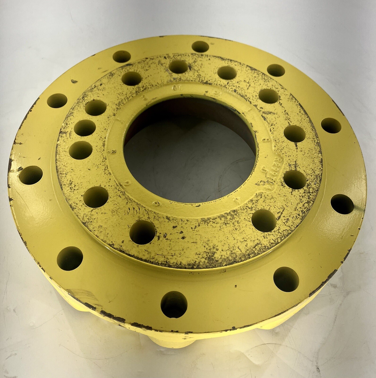 Genuine JOHN DEERE Dual Wheel Hub Assembly with Pilot #R299784 FREE ...