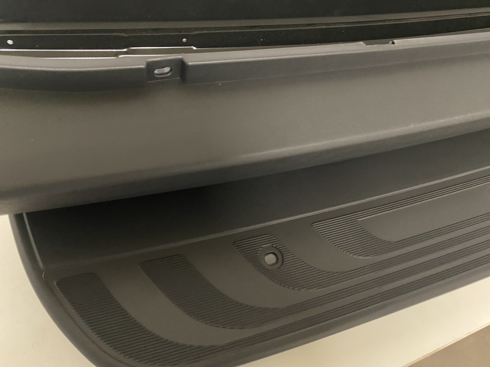 Mercedes Sprinter W907 New Shape 2020 Rear Step + Cover | eBay