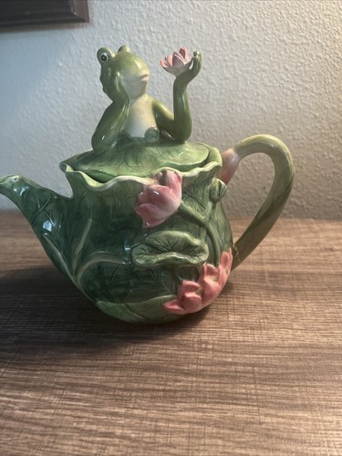 Hand Crafted Ceramic Frog Teapot, ceramic tea Kettle for Tea for tea ...
