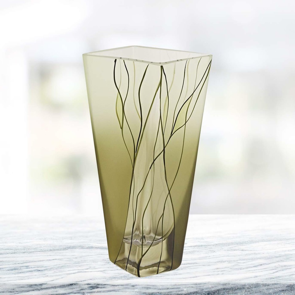 (D) Handcrafted 'Evergreen' Decorative Crystal Glass Square Flower Vase ...