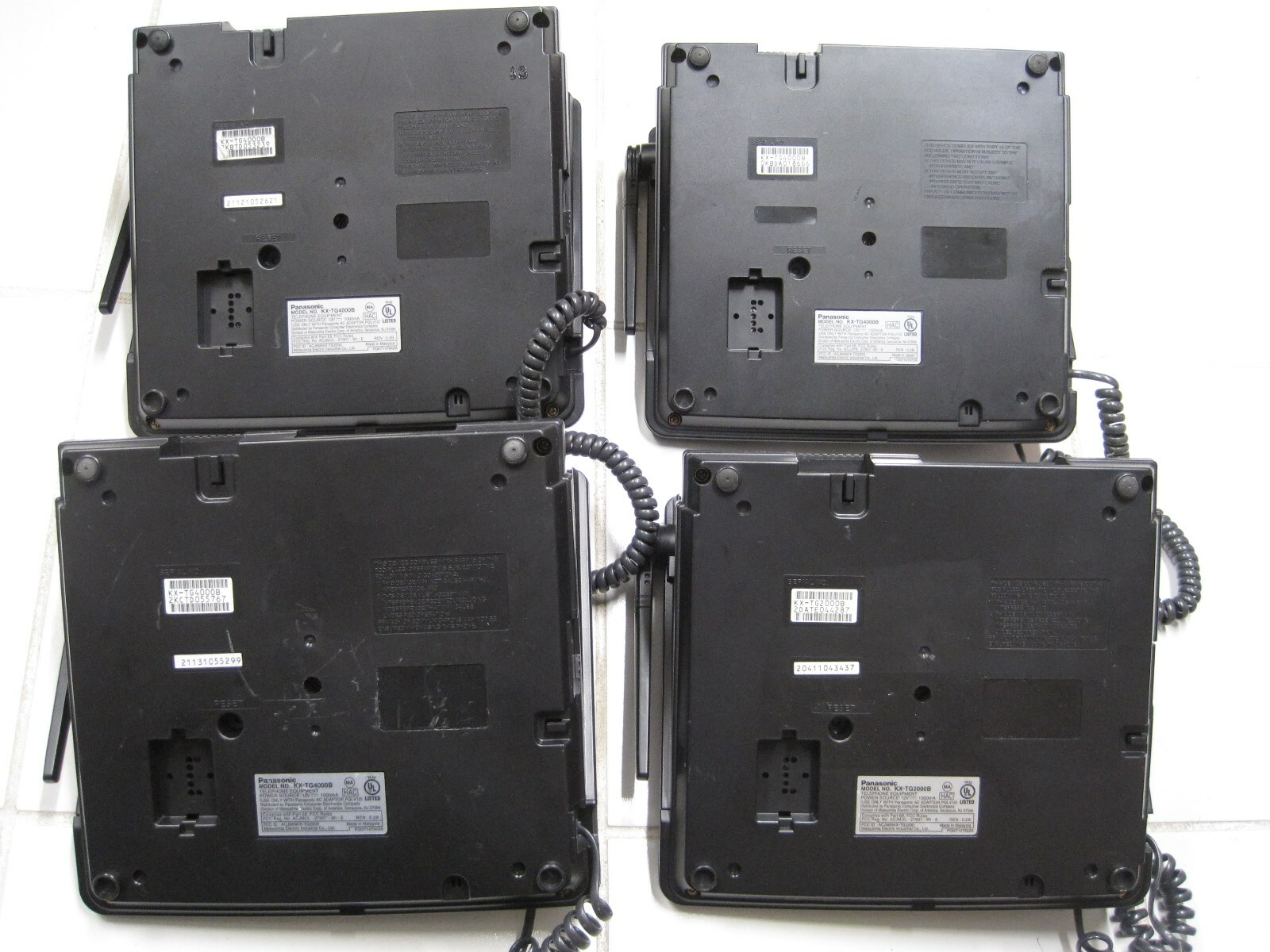 Lot of 4 Panasonic Corded Phone (3) KX-TG4000B 4 Line (1) KX-TG2000B 2 ...