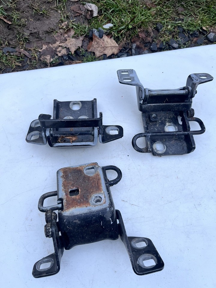 1973-1987 C10 K10 Square Body Door Hinges Only Have All 4 (READ ...