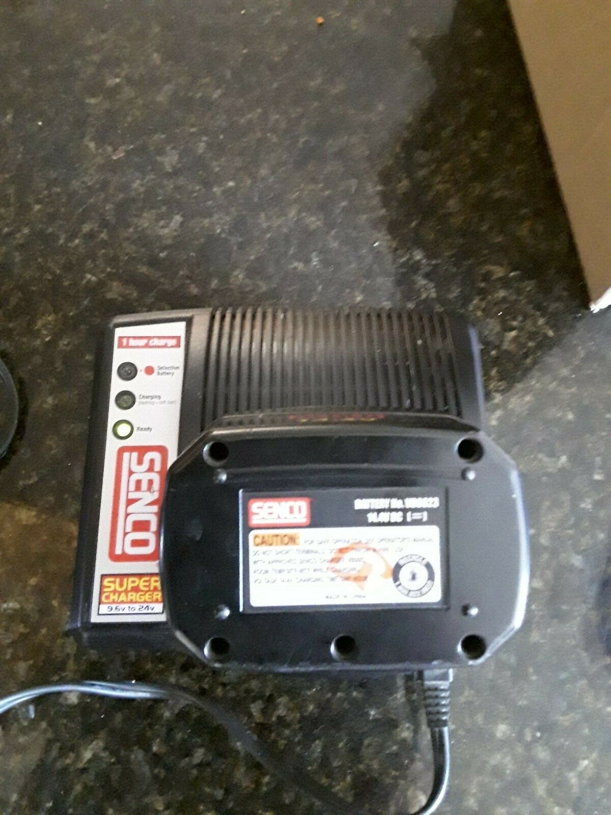 Senco VB0002 Battery Super Charger 1 Hour Charge, with 14.4V DC battery ...
