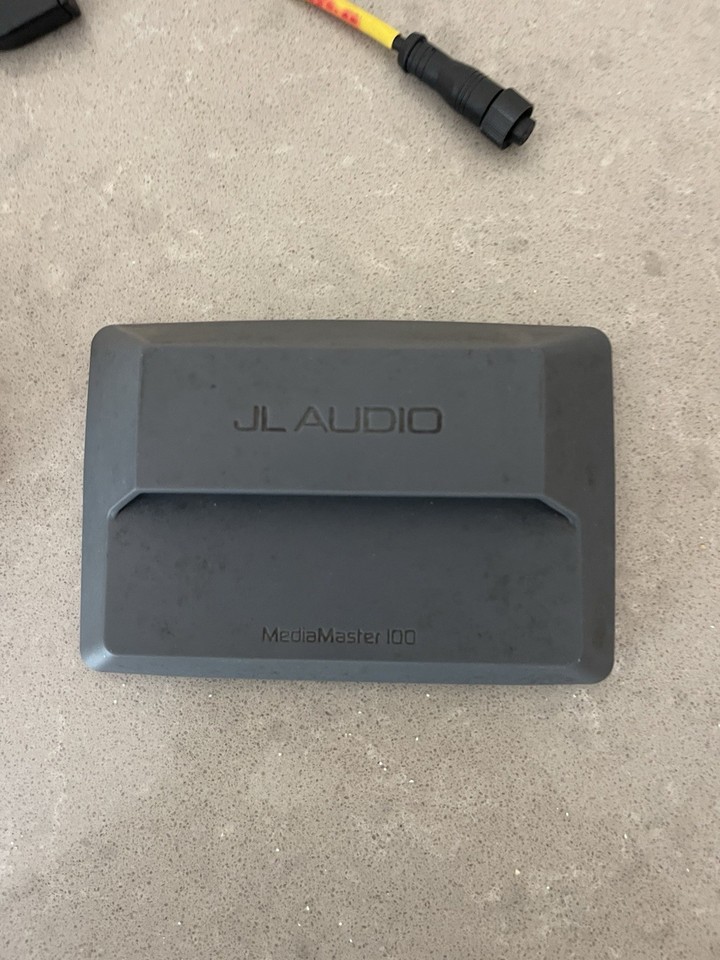 JL Audio MediaMaster MM100S-BE Marine Waterproof Source Stereo Head ...
