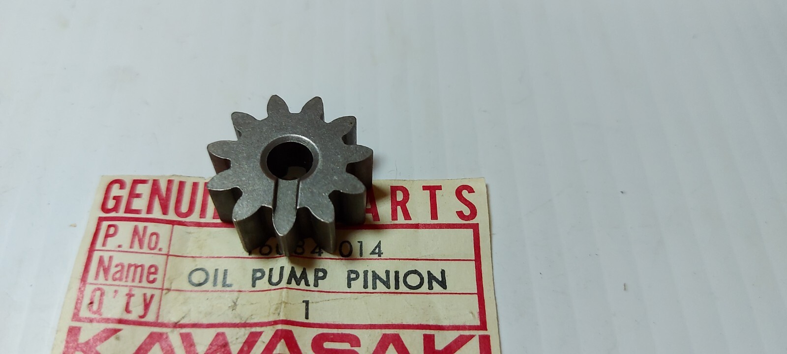 NOS KAWASAKI OIL PUMP PINION 16084-014 S1 S3 S2 KH400 | eBay