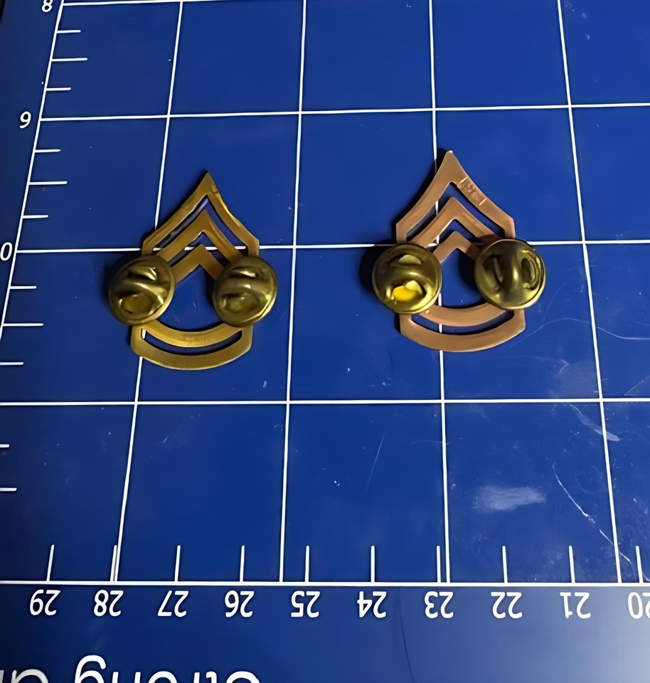 US ARMY Pair of Brass Sargent 1st Class Colar PIN INSIGNIAS | eBay