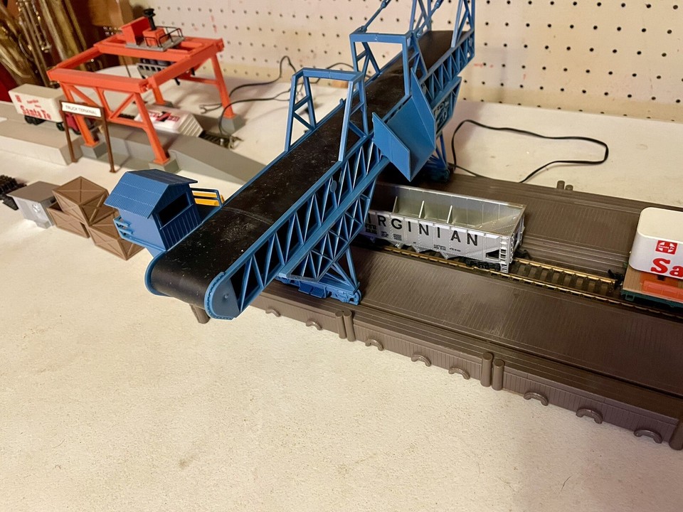 HO COX HO Scale TrainScapes Dockside Crane conveyor Cargo Freight ...
