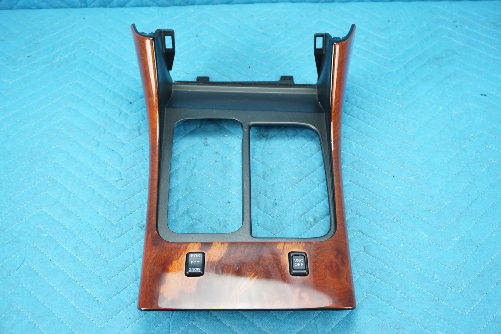 Lexus GS 300 Center Console Shifter Bezel Trim 55410-30700 2003-2005 ...