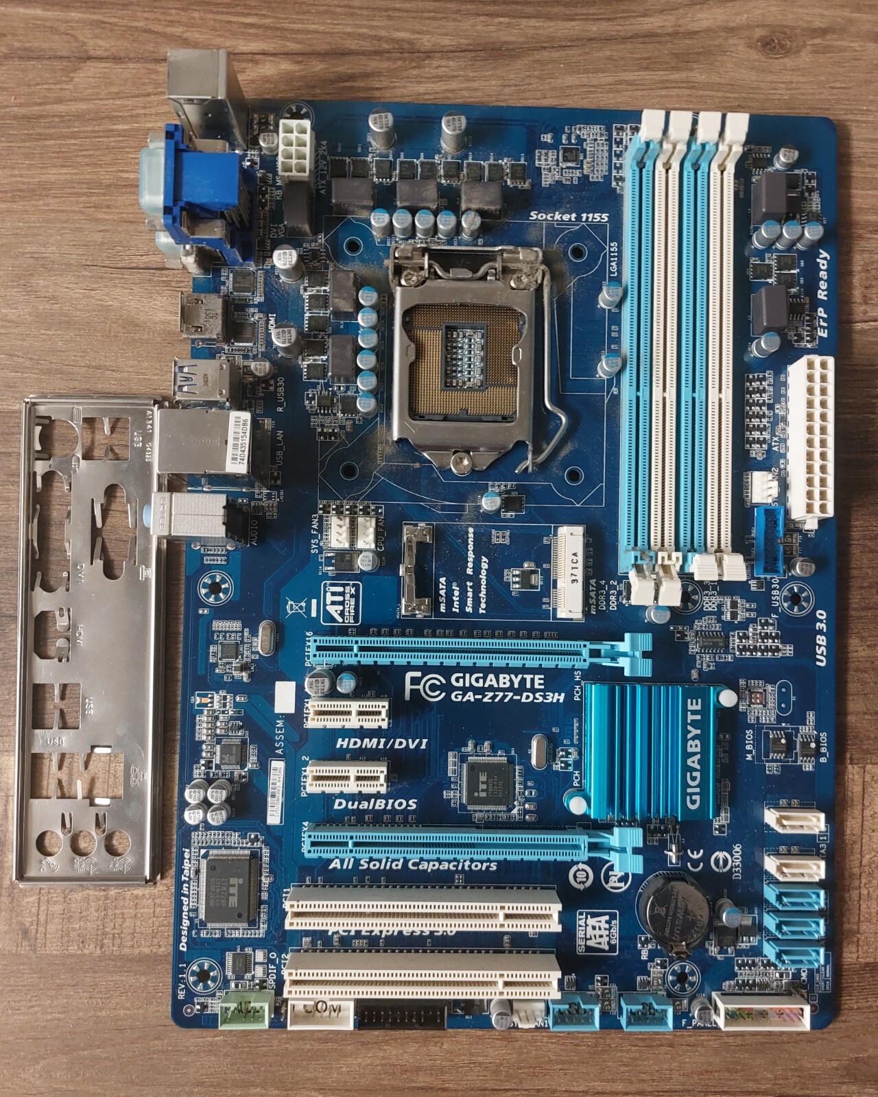 Gigabyte Technology GA-Z77-DS3H rev. 1.0, LGA 1155, Intel Motherboard ...