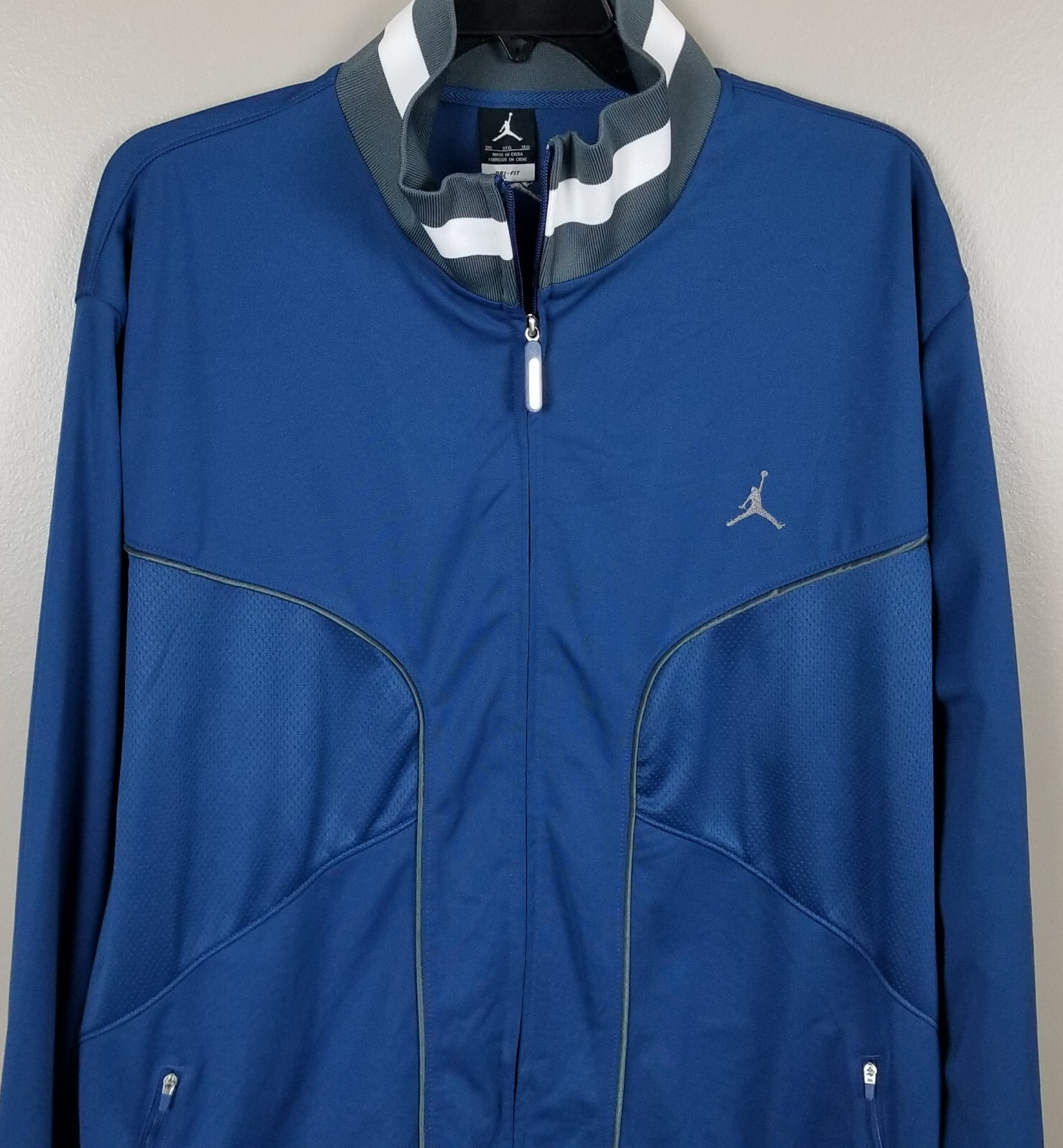JORDAN XIII RETRO 13 "FLINT" BASKETBALL JACKET FRENCH… - Gem