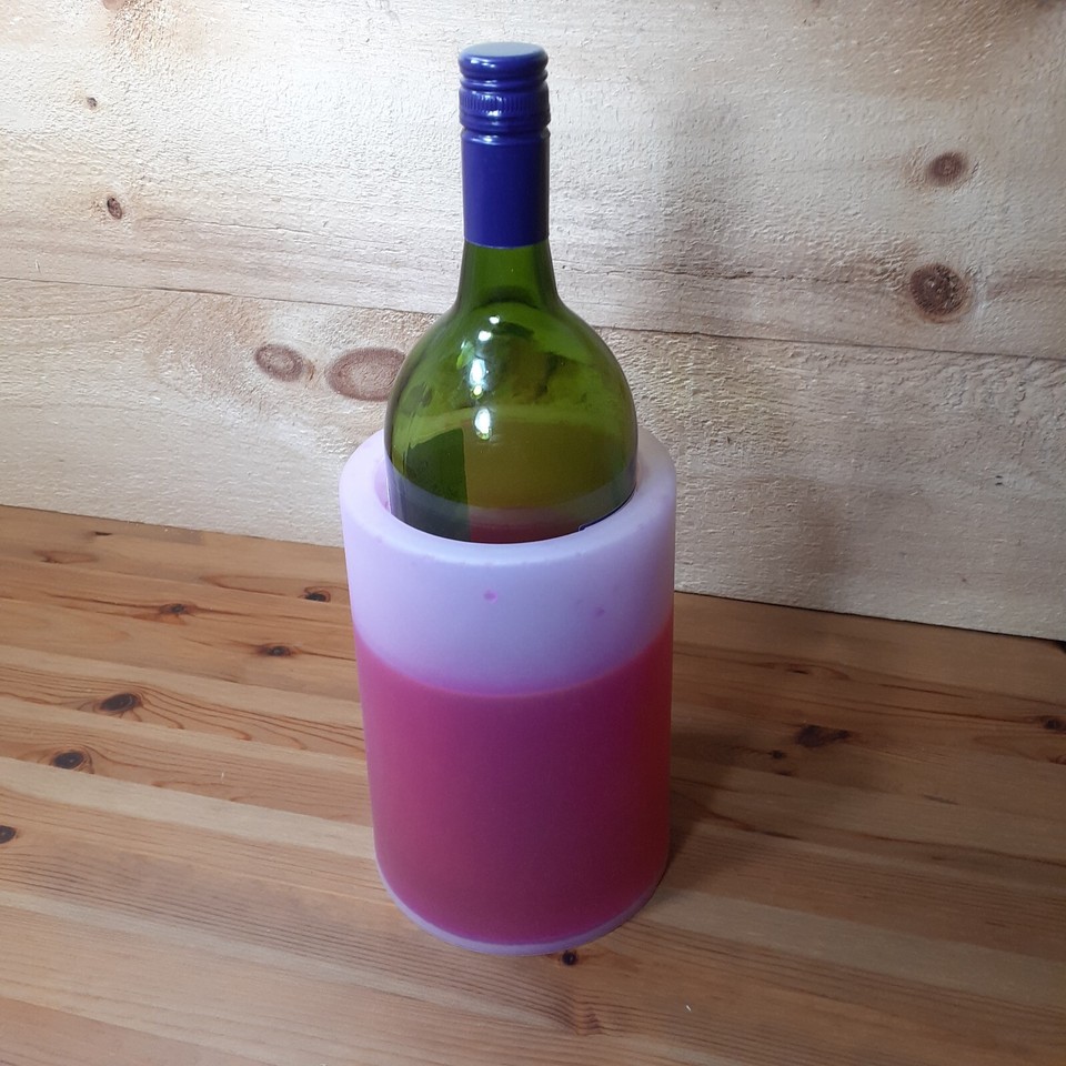 Pink & Blush solid wine plastic chiller w/cooling liquid ...