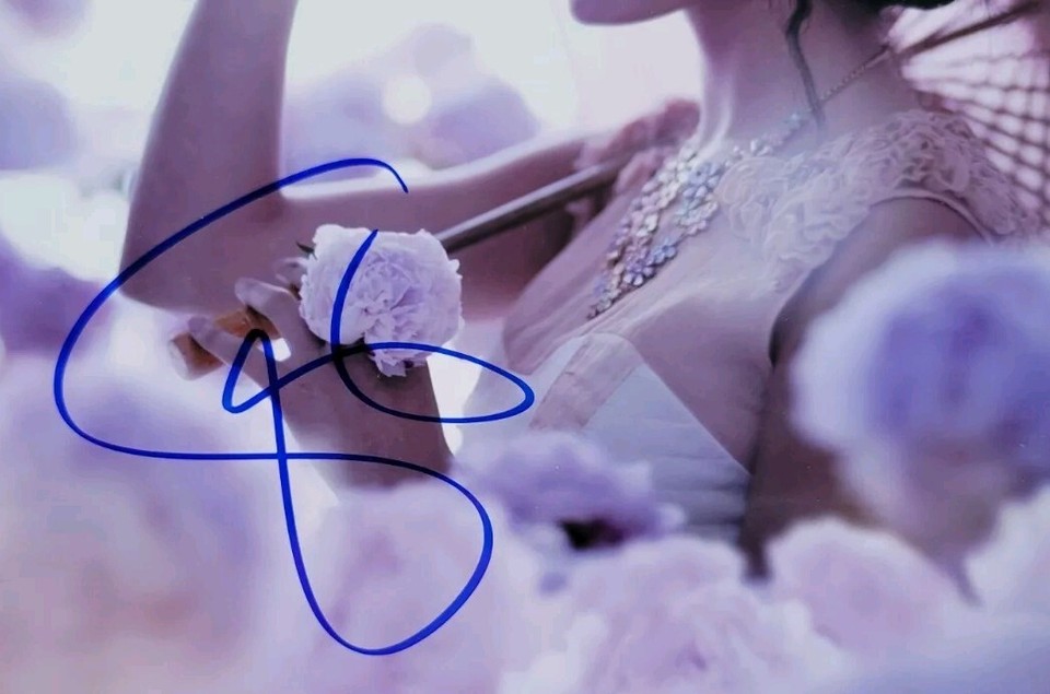 Selena Gomez Original Autographed Signed 10x8 Photo | eBay